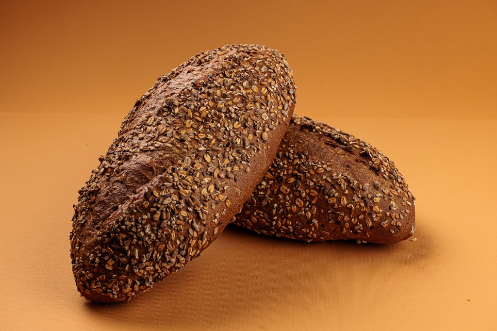 P-SIX GRAIN BLOOMER | Bread Toast Bakery